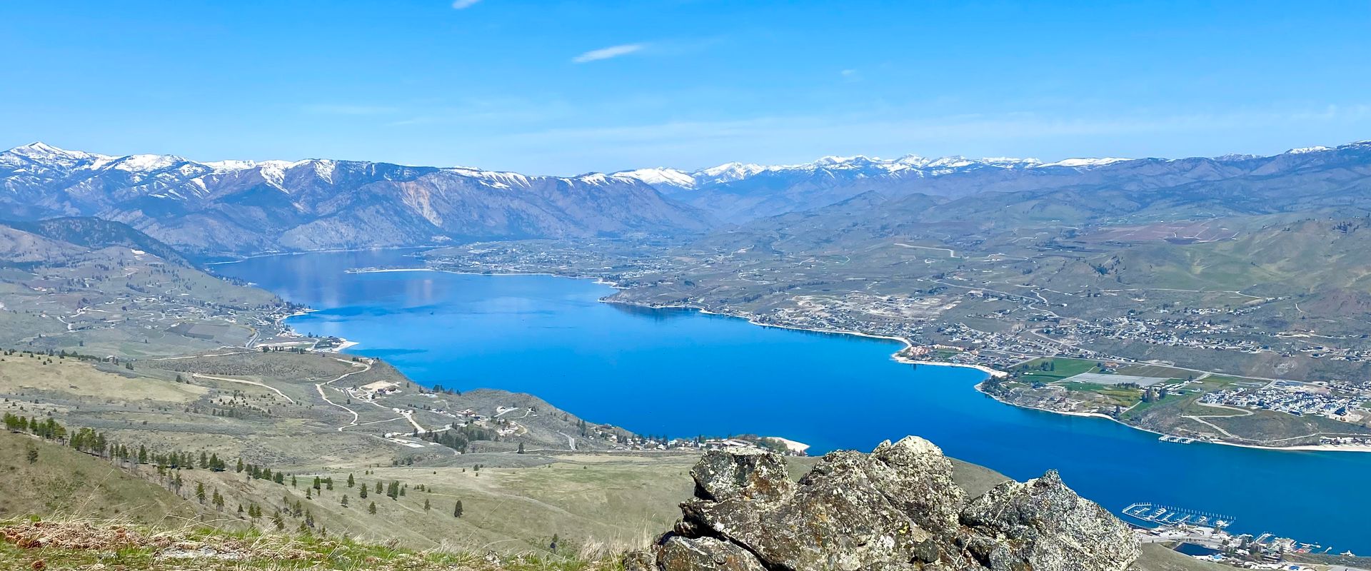Chelan Butte hike in Chelan, Washington