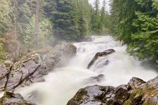 Weeks Falls hike in North Bend, Washington