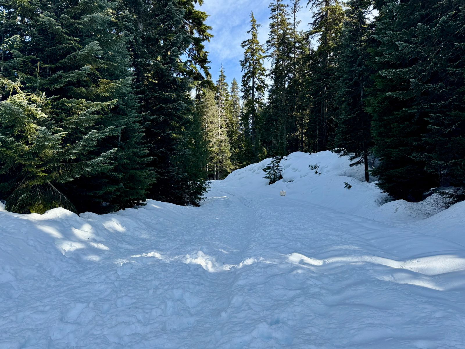 Guide to Snoqualmie Pass, Washington