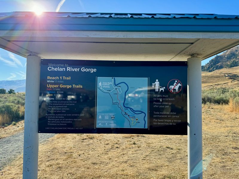 Coyote Loop hike in Chelan, Washington