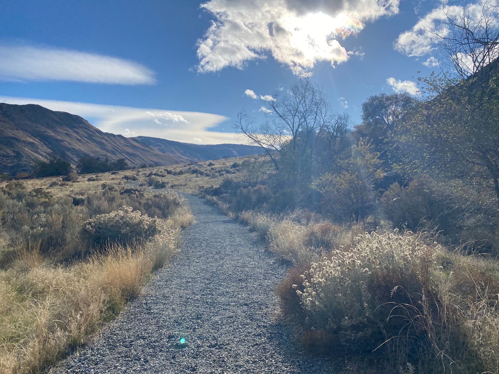 Cultus Jim & Chelan Bob Loop hike in Chelan Falls, Washington