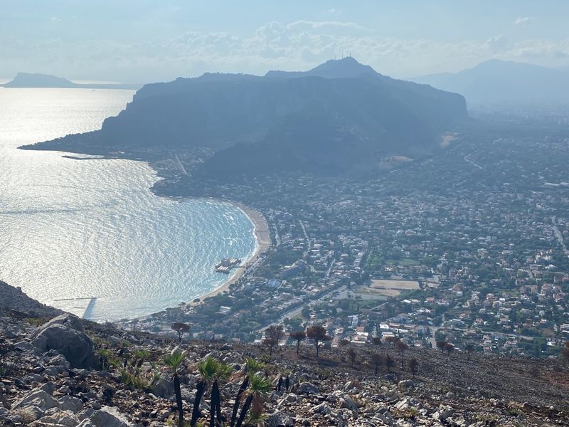 Monte Gallo hike in Palermo, Italy