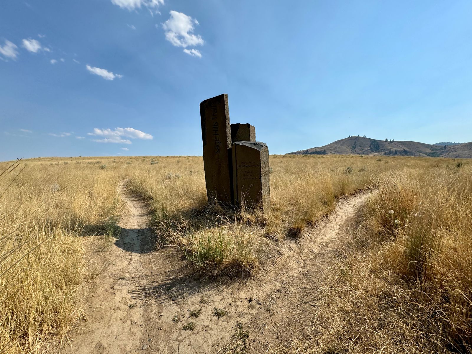 Sage Hills Trail hike in Wenatchee, Washington